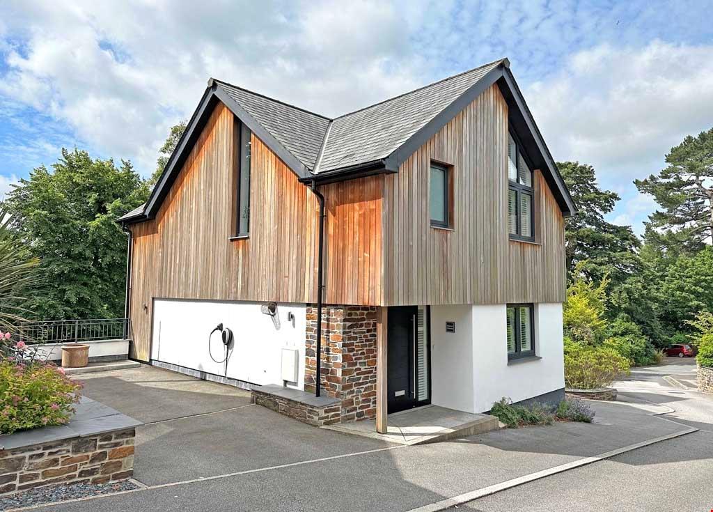 Cornelius Drive, Truro, Cornwall 4 bed detached house for sale - £675,000
