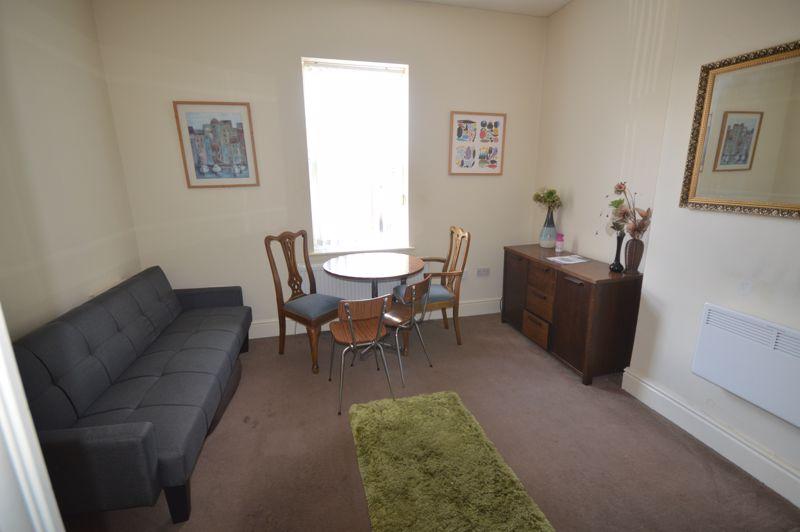 Clough Road, Rotherham 1 bed apartment to rent - £675 pcm (£156 pw)