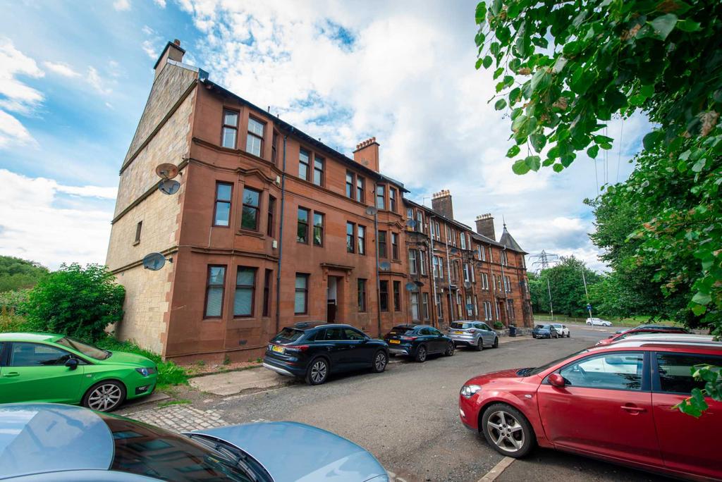 Newton Terrace, Paisley 1 bed flat - £30,000