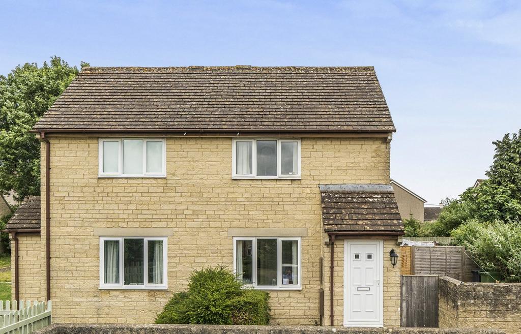 Longtree Close, Tetbury... 1 bed end of terrace house - £220,000