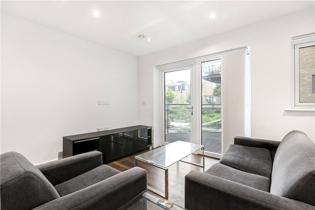Roehampton Lane, London, SW15 1 bed apartment - £385,000