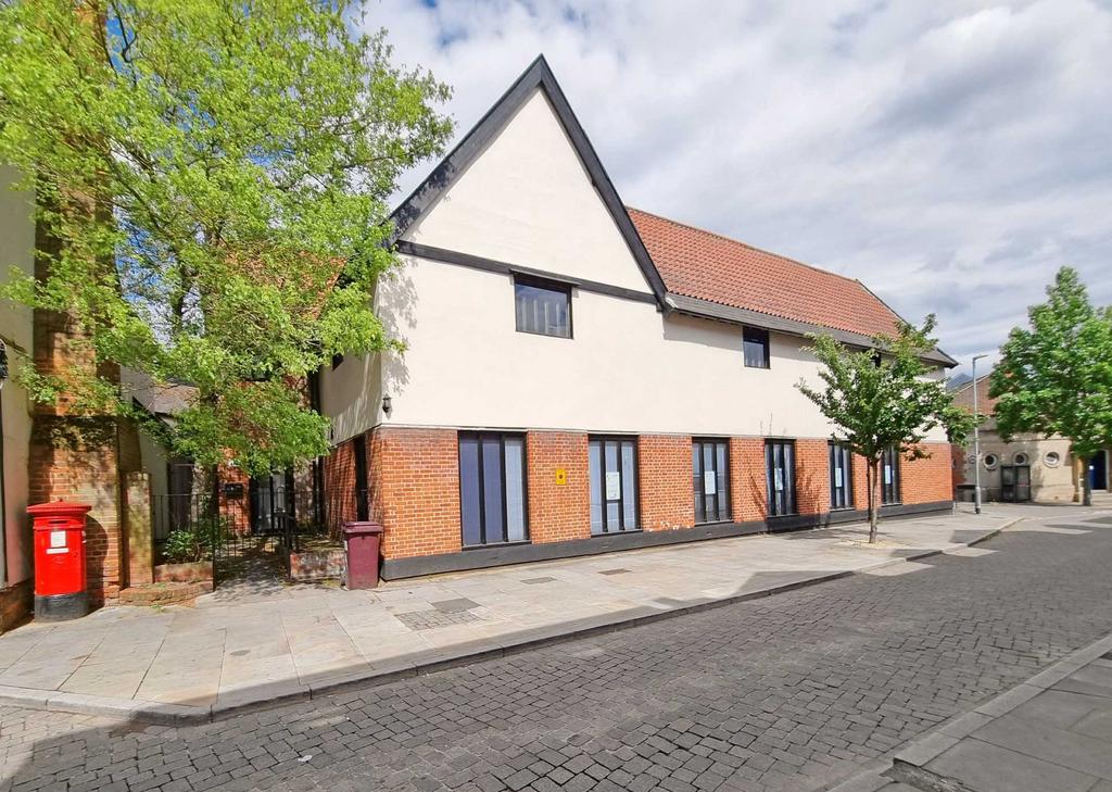 Fore Street, Ipswich Studio - £625 pcm (£144 pw)