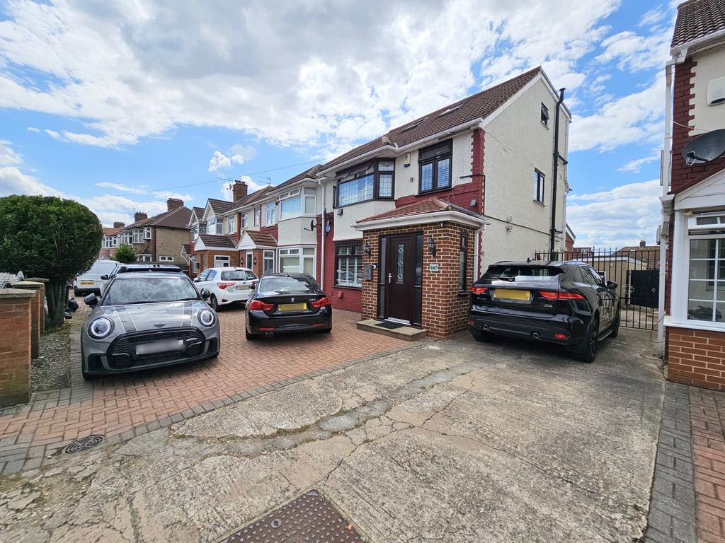 Springwell Road, Hounslow, TW5 4 bed semi-detached house for sale - £ ...