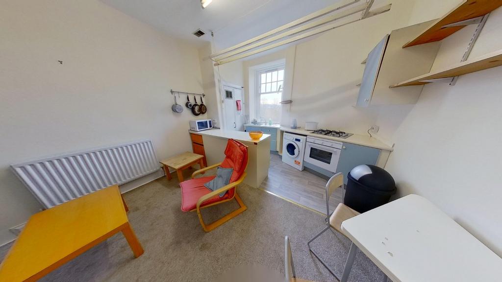Viewforth Terrace, Edinburgh, EH10 2 bed flat - £1,260 pcm (£291 pw)