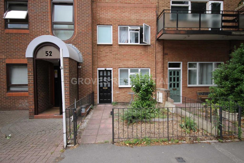 Coombe Road, New Malden 1 bed flat - £325,000