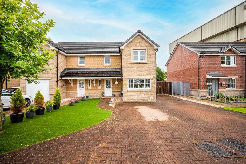 Kingfisher Court, Motherwell 3 bed semi-detached house - £240,000