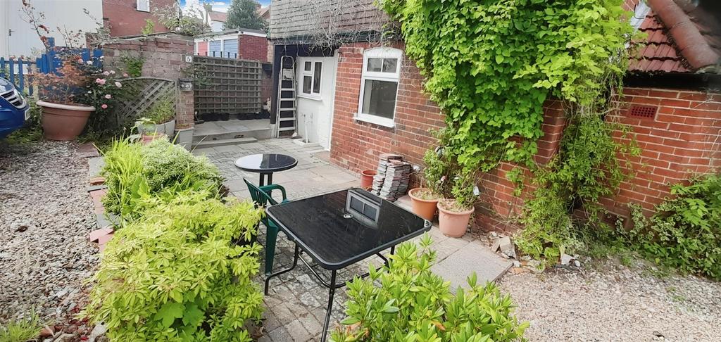 Cromer Road, Sheringham 2 bed apartment for sale - £175,000
