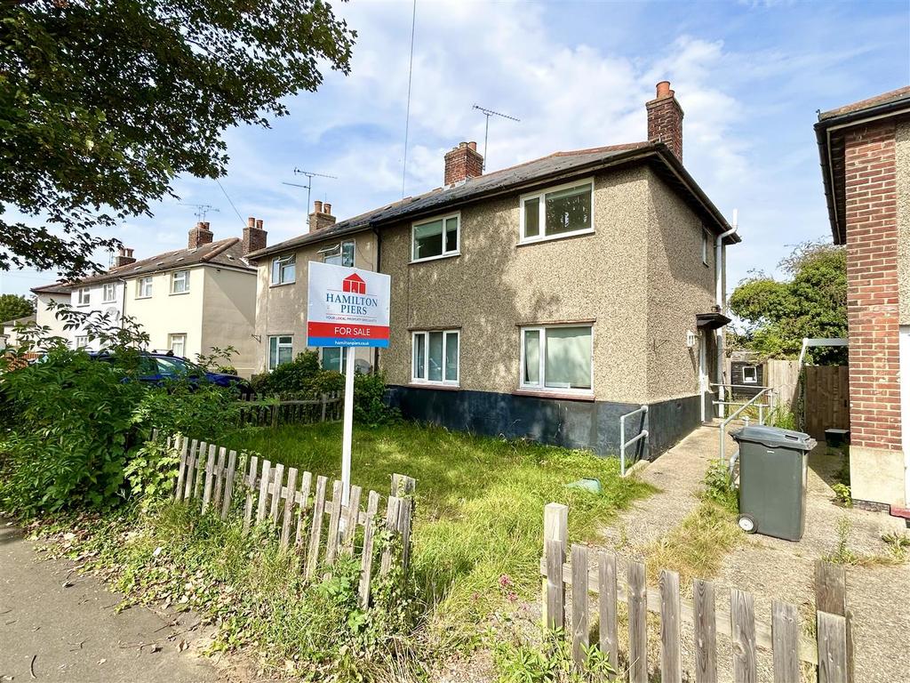 Kings Road, Chelmsford 4 bed semi-detached house - £389,995
