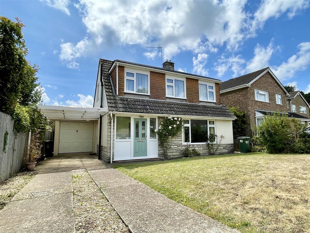 Woodlands Avenue, Poole BH15 3 bed detached house - £410,000