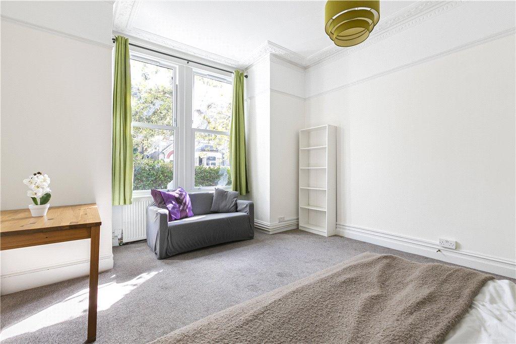 Werter Road, Putney, SW15 1 bed apartment - £2,000 pcm (£462 pw)