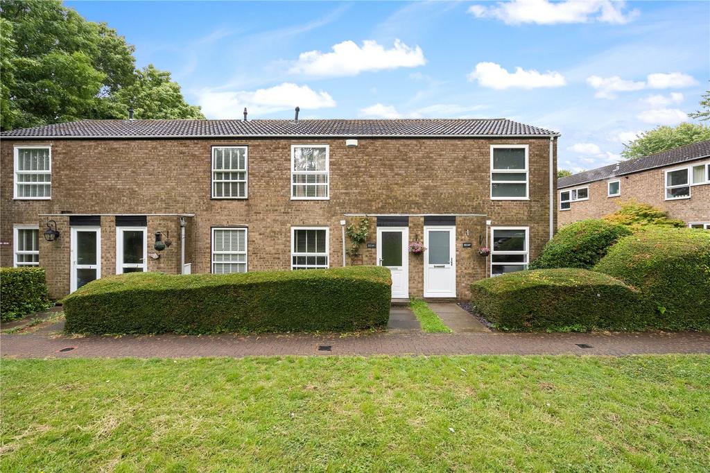 Caling Croft, New Ash Green... 2 bed house - £300,000