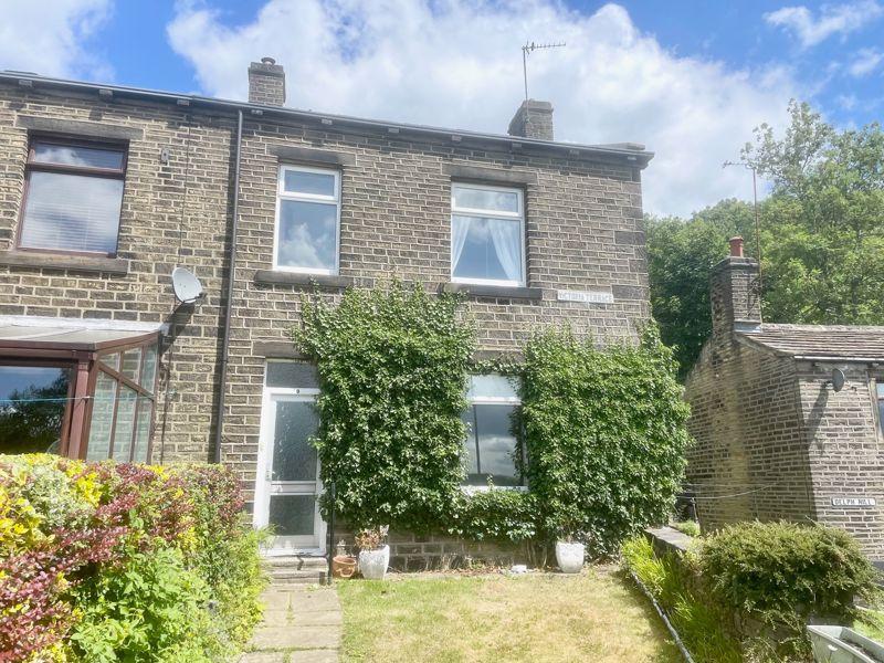 Victoria Terrace, Delph View, Halifax 2 bed end of terrace house - £159,995