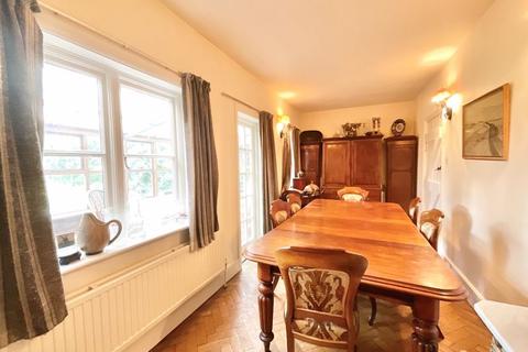 Search Cottages For Sale In Cheshire | OnTheMarket