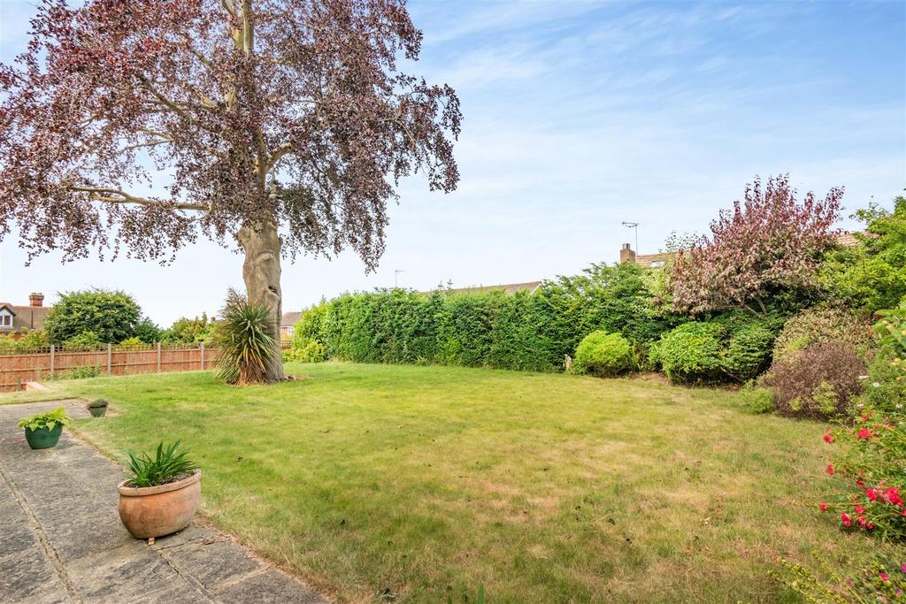 Yeoman Lane, Bearsted, Maidstone 5 bed detached house for sale - £975,000