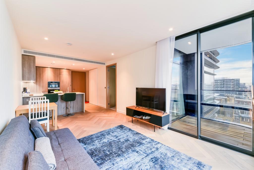 Principal Tower, Principal Place... 1 bed apartment - £3,467 pcm (£800 pw)