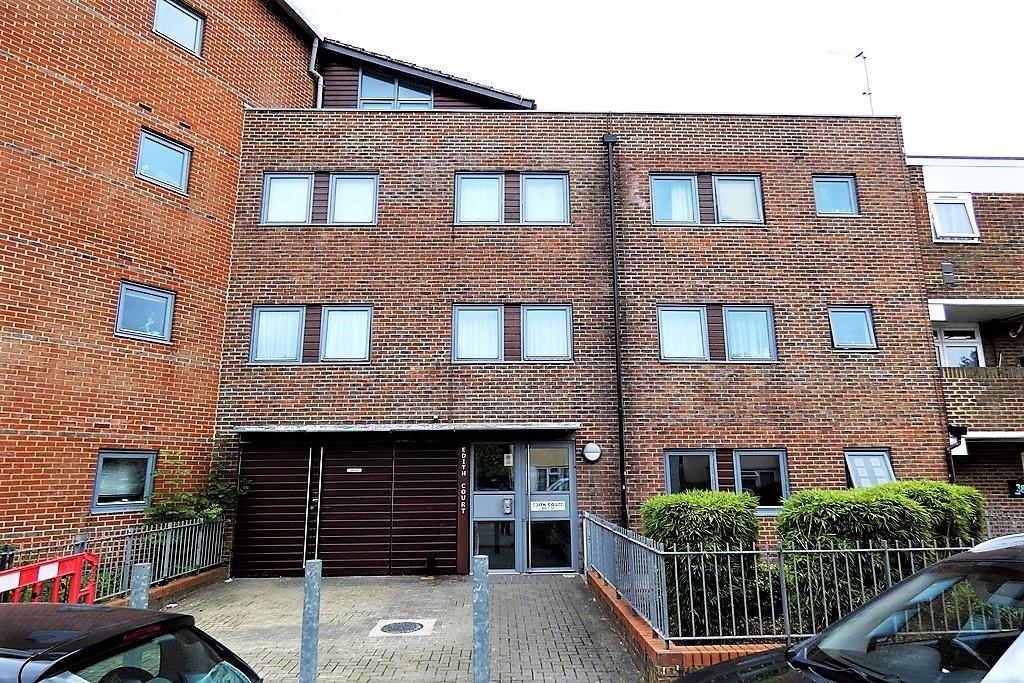 New Road, Bedfont, Feltham 1 bed flat - £224,500
