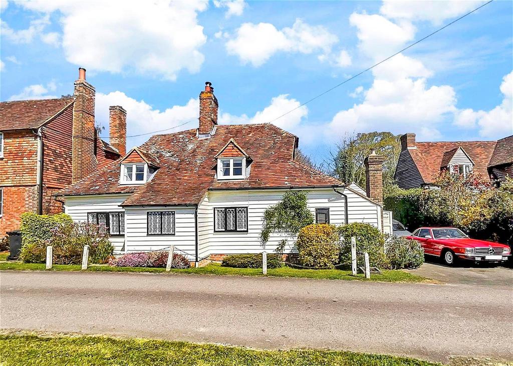 Mill Street, Iden Green, Cranbrook, Kent 2 bed detached house for sale ...