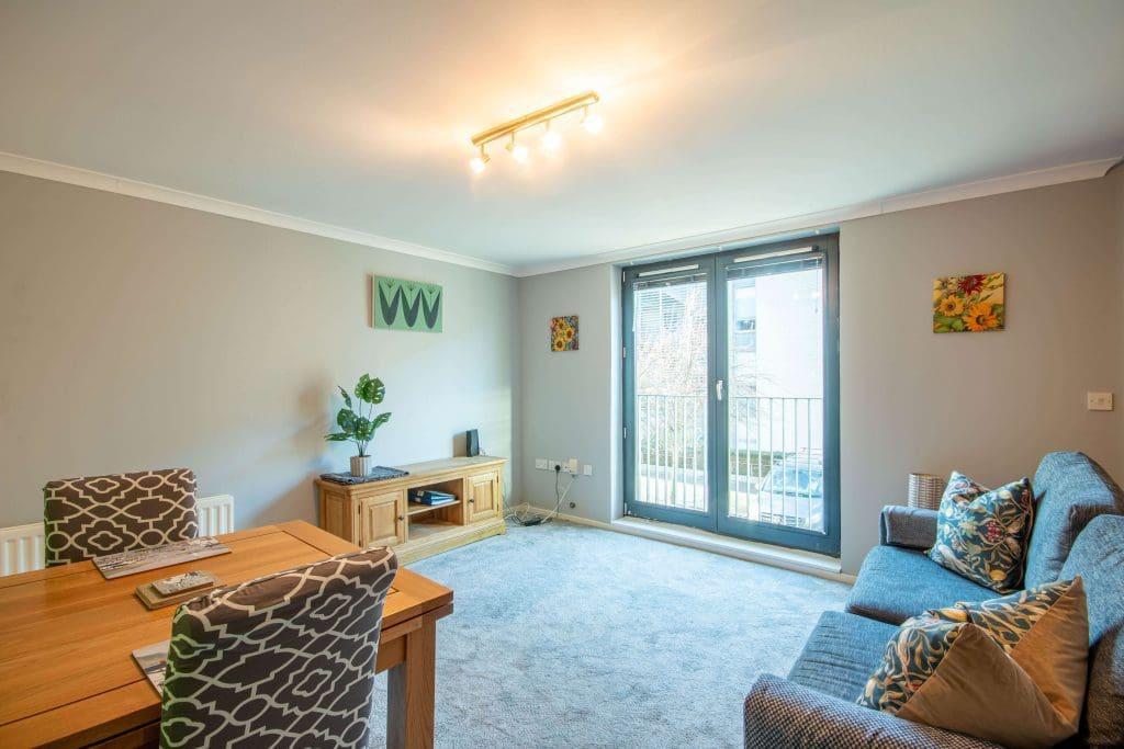 2911L – Saltire Street, Edinburgh... 2 bed flat - £1,225 pcm (£283 pw)