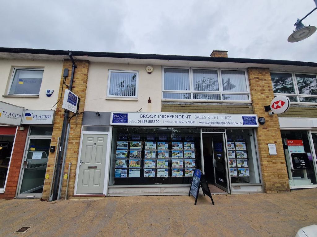 1st & 2nd Floor, 31 Middle Road, Park... Office - £750 pcm (£173 pw)