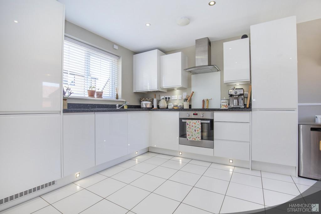 Robin Grove, Wymondham 3 bed link detached house for sale - £300,000