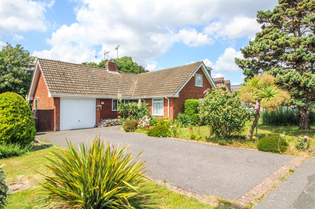 Thursby Road, Highcliffe, Christchurch, Dorset, BH23 4 bed bungalow for ...