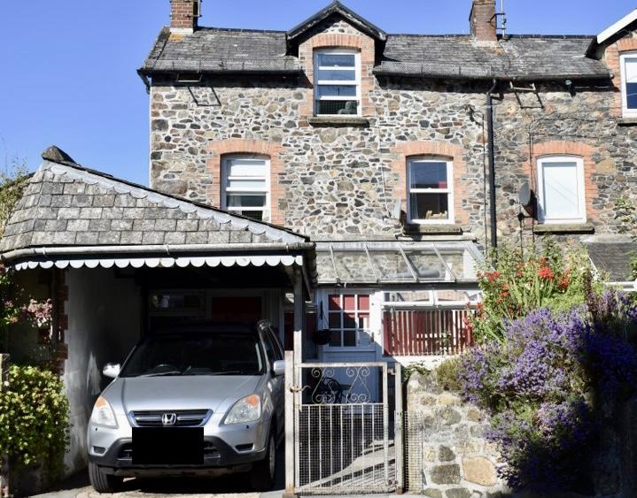 Kempley Road, Okehampton, Devon, EX20 2 bed house - £189,950