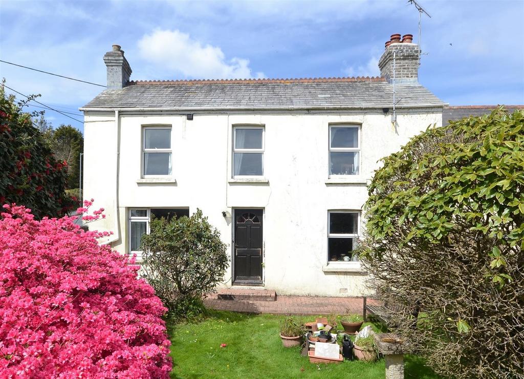 Treverbyn Road, St. Austell 3 bed semi-detached house for sale - £100,000