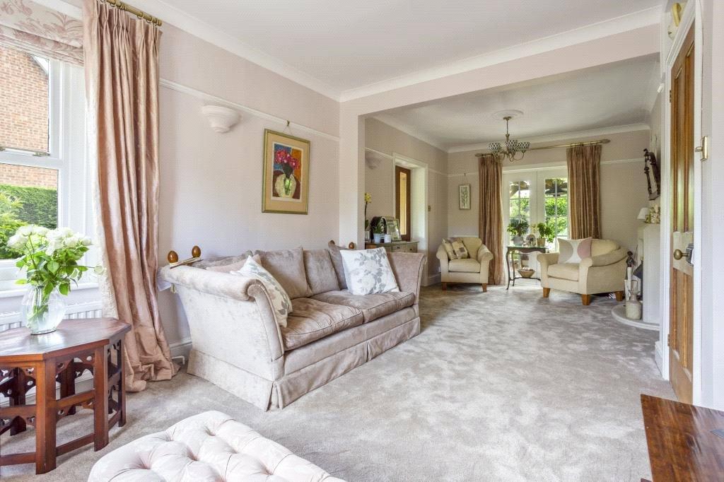 Loddon View, Old Basing, RG24 5 bed detached house - £975,000