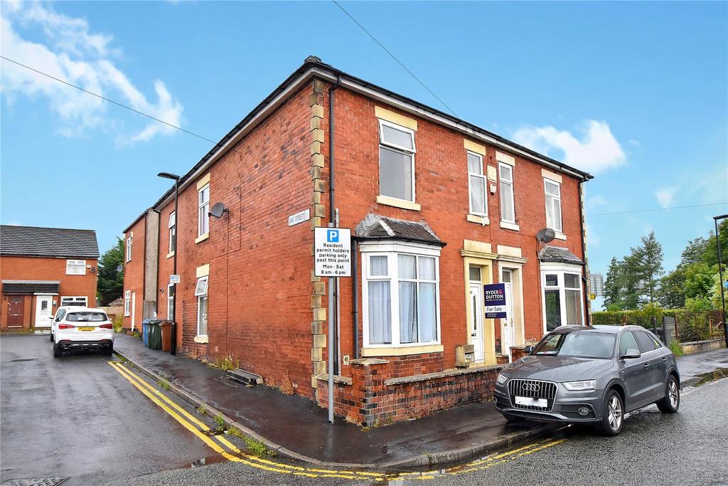 Moore Street, Rochdale, Greater... 4 bed semi-detached house - £200,000