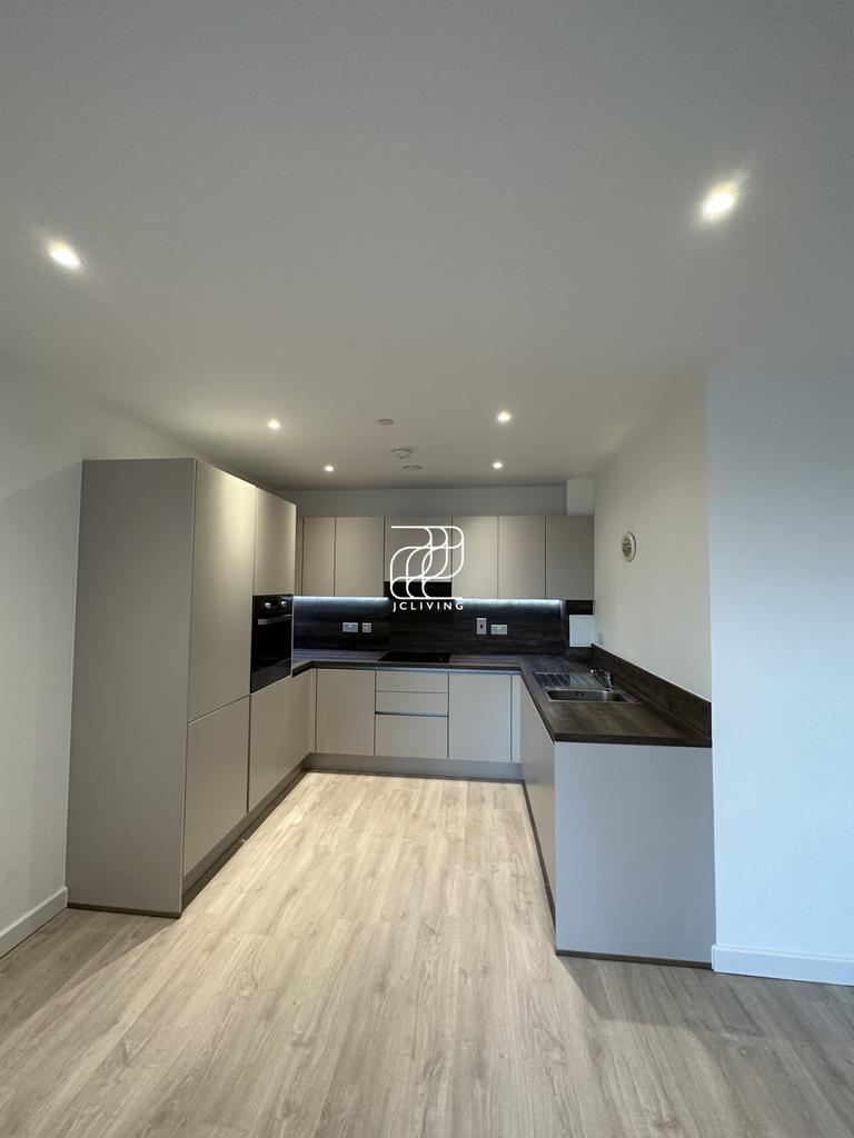 London, NW9 1 bed flat - £1,885 pcm (£435 pw)