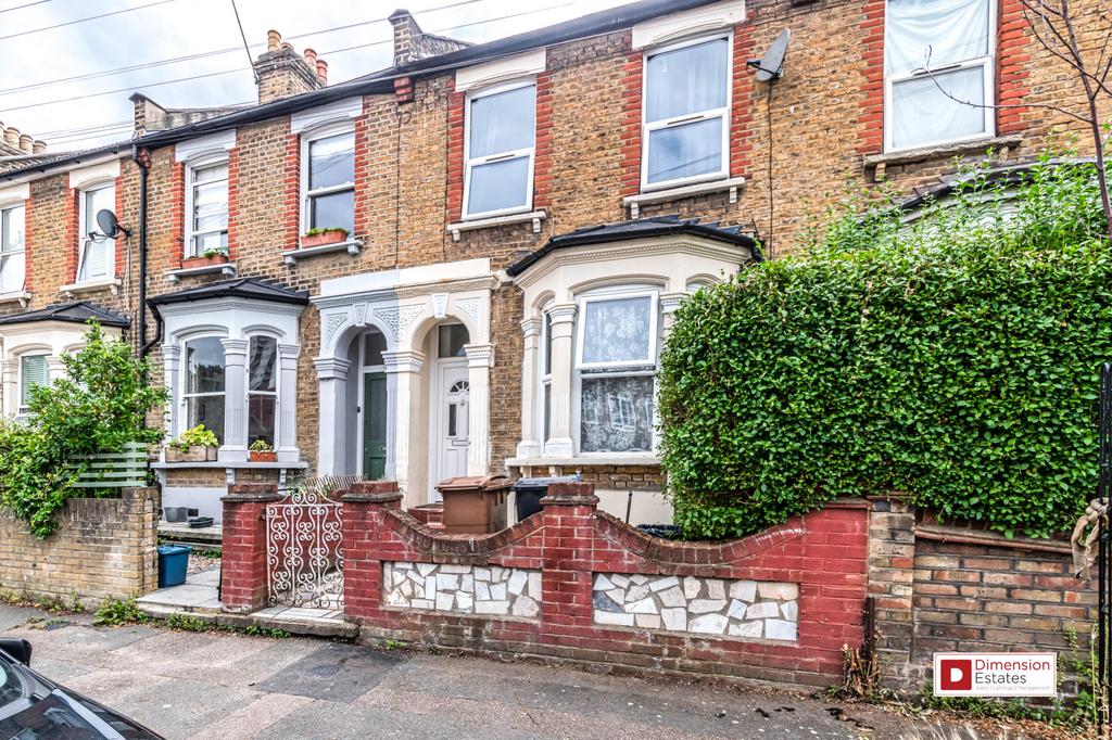 Durrington Road, Clapton, Hackney, E5 5 bed terraced house - £3,850 pcm ...