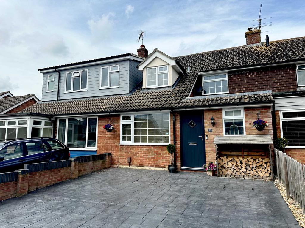 Rothwells Close, Cholsey 3 bed terraced house - £400,000