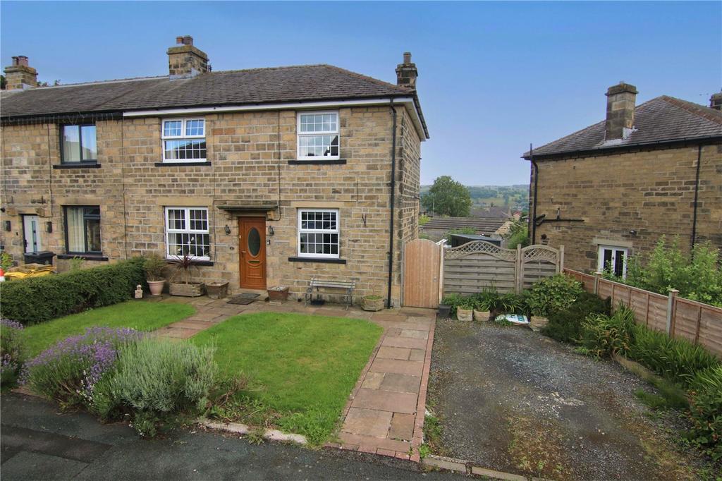Longbottom Avenue, Silsden, BD20 3 bed end of terrace house - £270,000