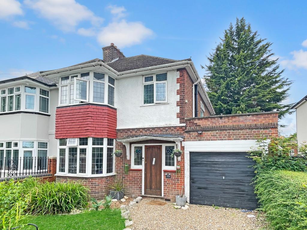 New Bedford Road 3 bed semi-detached house - £475,000