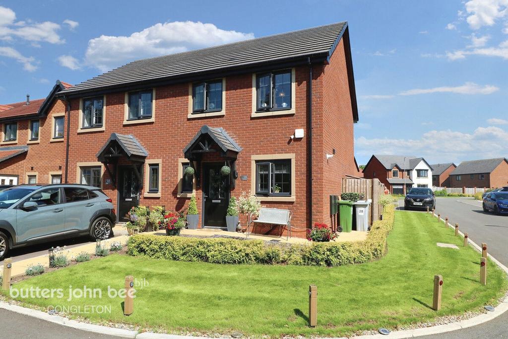Daisy Place, Congleton 2 bed semi-detached house - £229,950