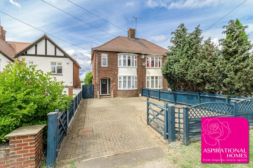 London Road, Raunds 3 bed semi-detached house - £350,000