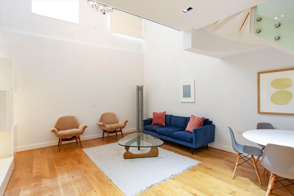 Barter Street, London, WC1A 1 bed flat - £775,000