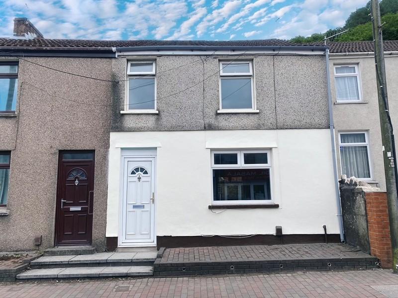 Neath Road, Briton Ferry, Neath... 3 bed terraced house - £110,000