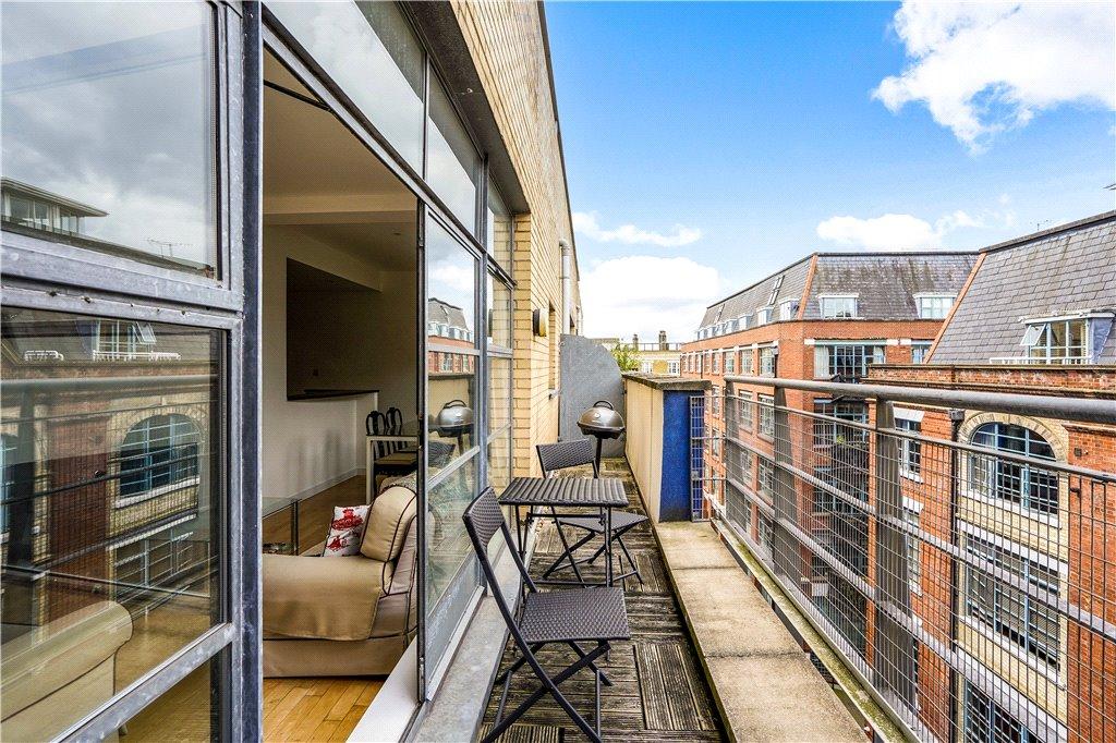 Raven Wharf Apartments, 14 Lafone... 2 bed flat - £2,999 pcm (£692 pw)