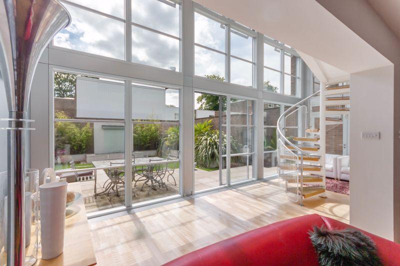 Ferndene Court, Moor Road South... 4 bed terraced house - £750,000