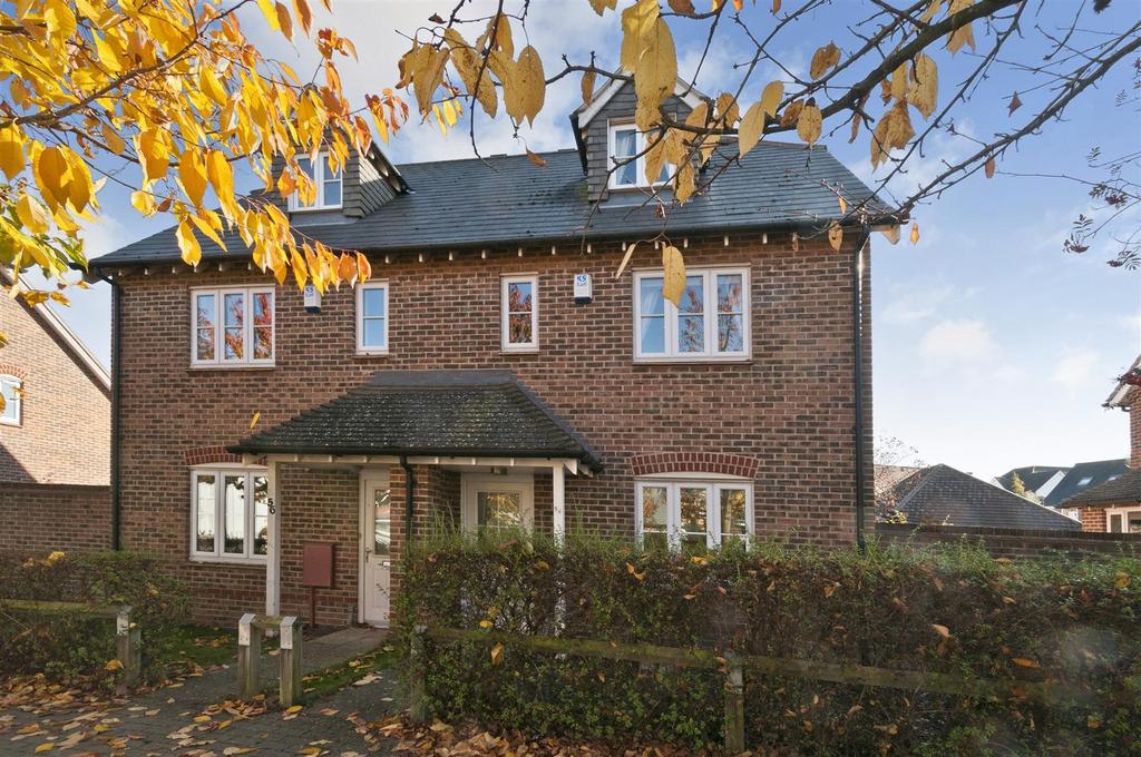 Discovery Drive, Kings Hill, ME19 4GA 3 bed semi-detached house - £ ...