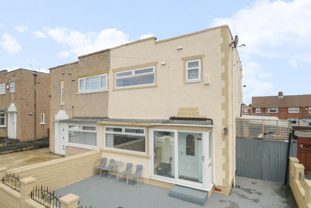 Daleside Avenue, Pudsey, LS28 8HB 3 bed semi-detached house - £170,000