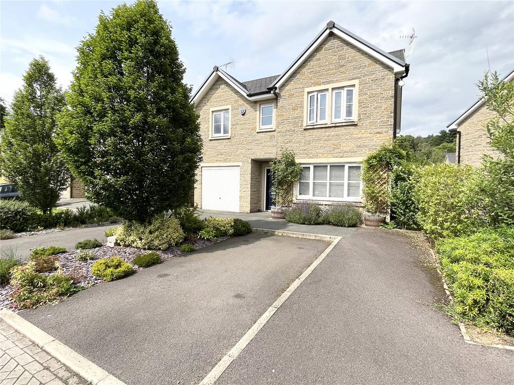 Calico Drive, Strines, Stockport... 4 bed detached house - £485,000