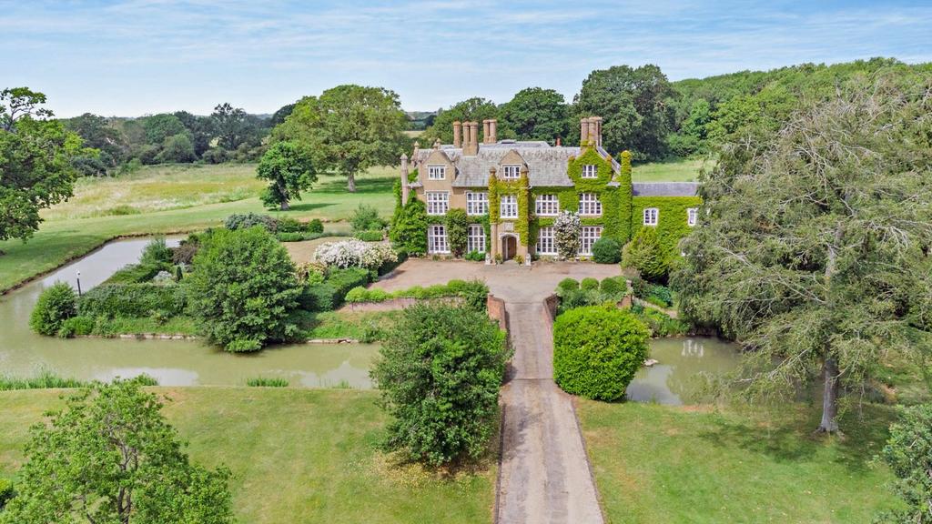 Stanfield, Wymondham, Norfolk 8 bed detached house for sale - £5,000,000