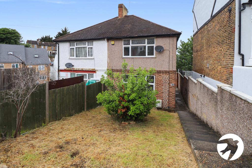 Kentish Road, Belvedere, DA17 3 bed semi-detached house - £375,000
