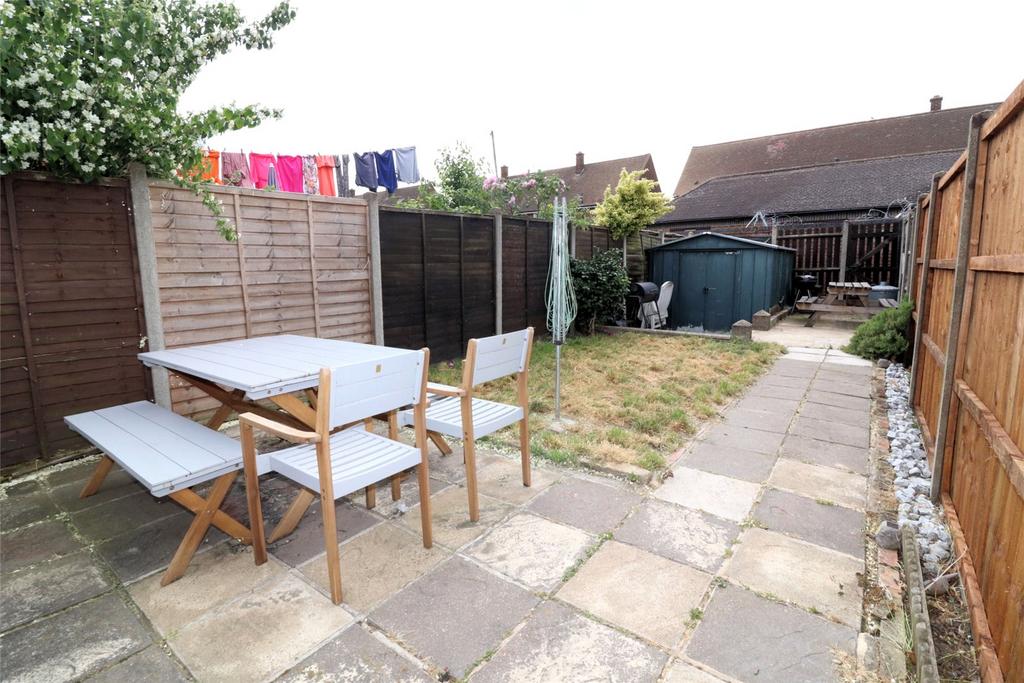 Elm Road, Slade Green, Kent, DA8 2 bed terraced house for sale - £325,000