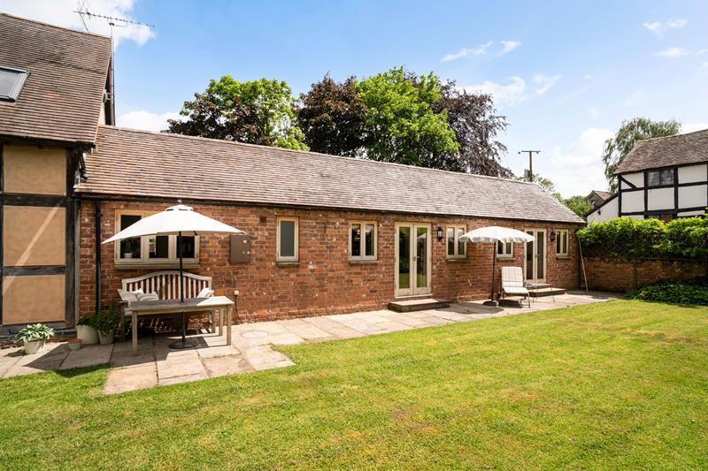The Nook, Tedstone Wafre, Bromyard, Herefordshire, HR7 4PP 4 bed barn ...