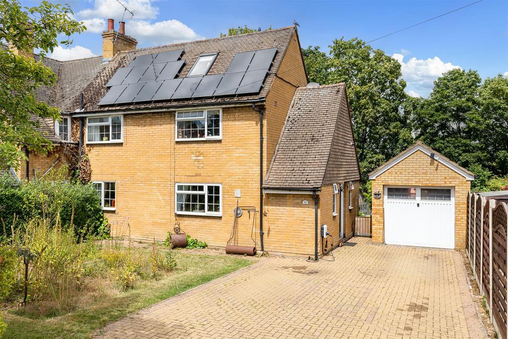 Lockley Crescent, Hatfield 4 bed semi-detached house - £595,000