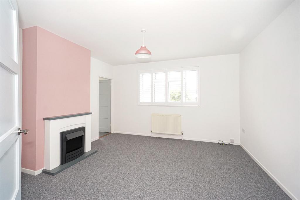 Quebec Road St Leonards On Sea 3 Bed Semi Detached House For Sale £