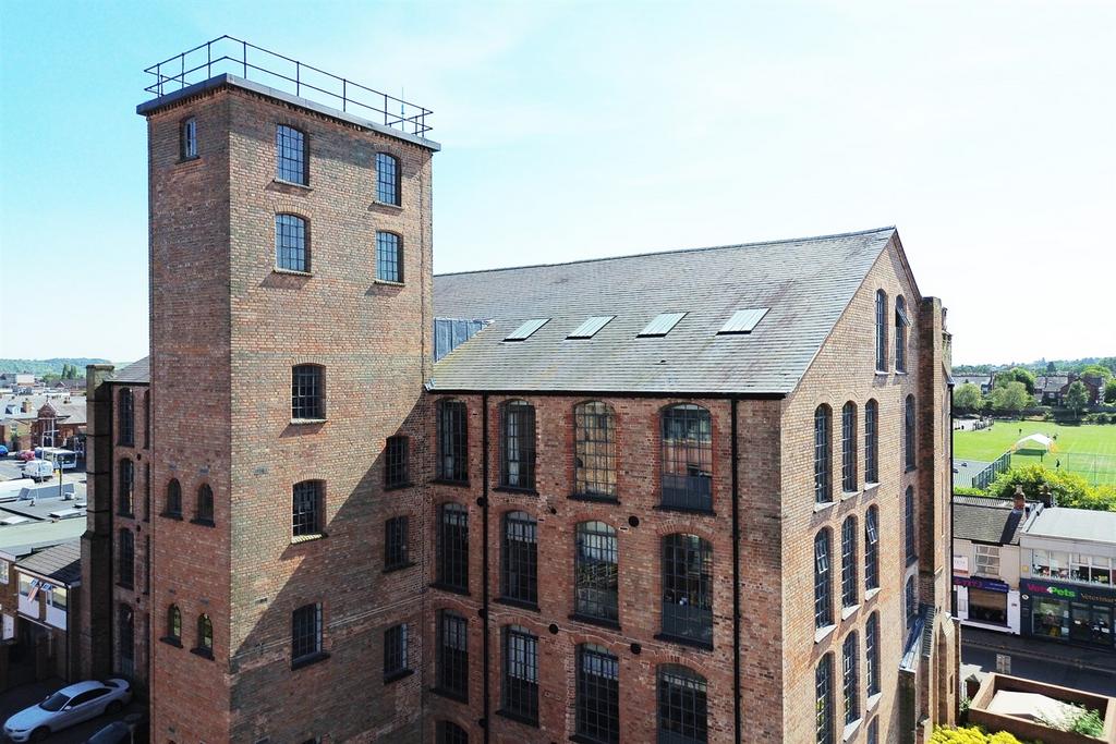 The Lace Mill, Beeston, NG9 2NN 2 bed apartment - £215,000